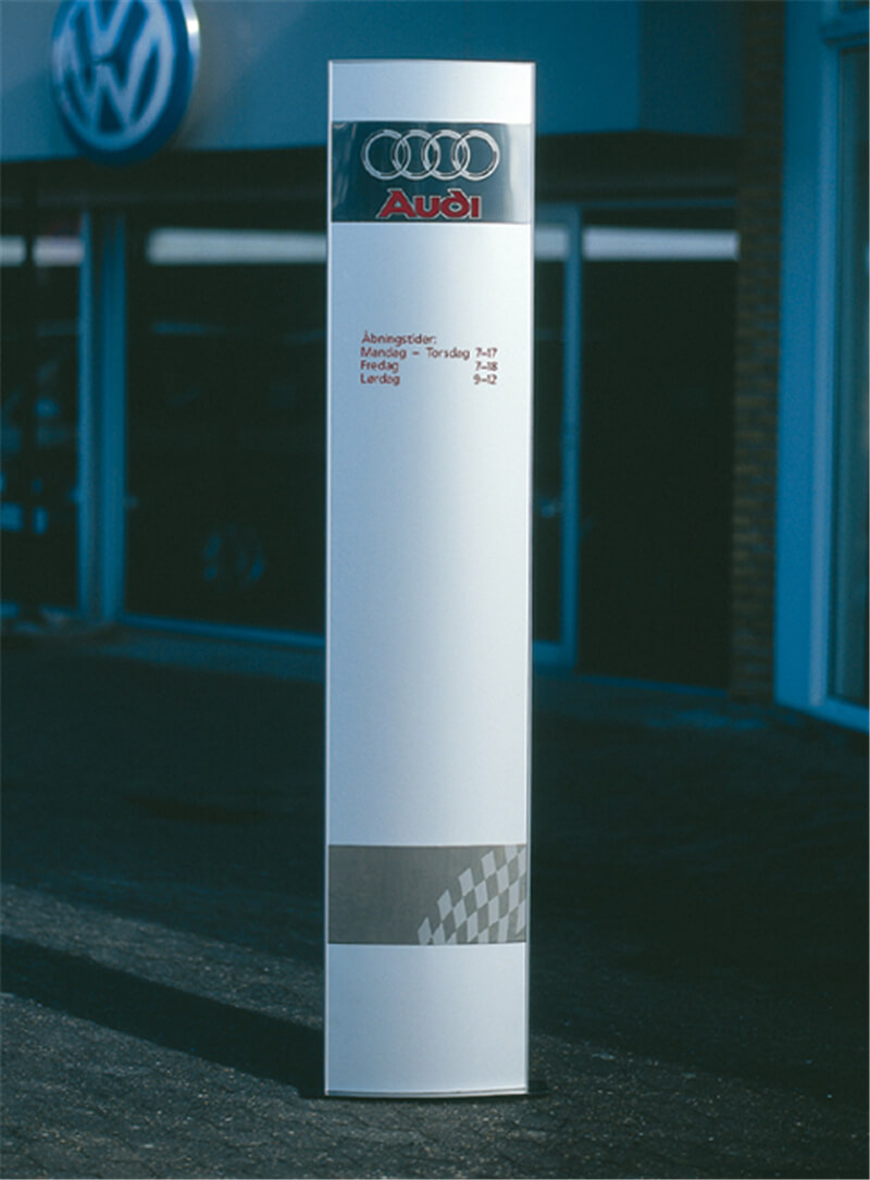 Curved Pylon Sign E11A4 - Buy Directional Signs, Wayfinding Sign, Totem ...